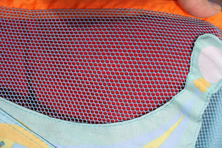 Plastic Tent Mesh - Seamless Texture